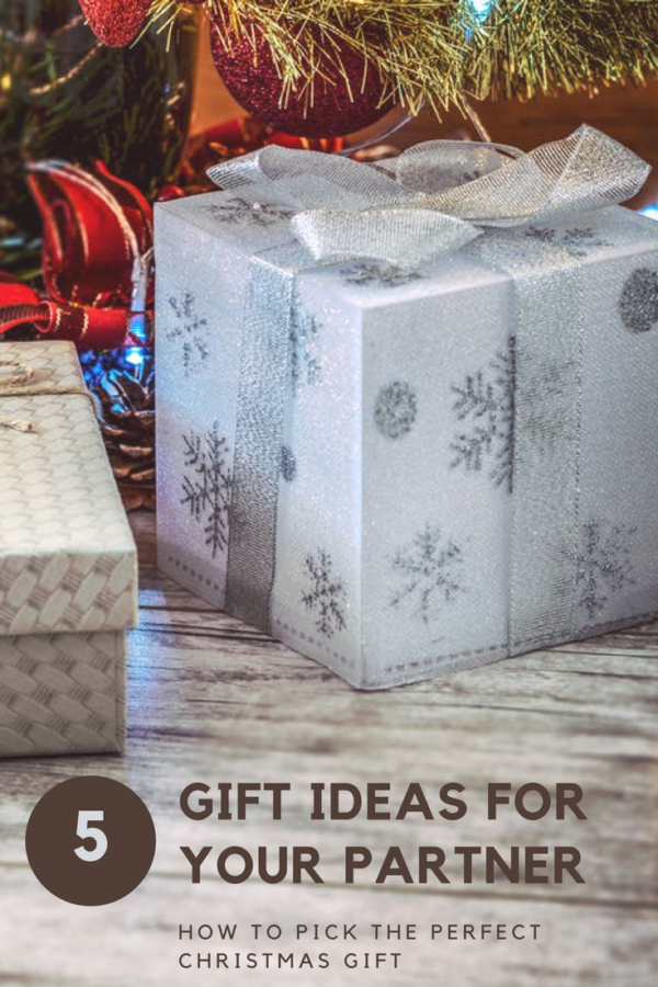 How to Pick the Perfect Christmas Gift for Your Partner – Erica R. Buteau